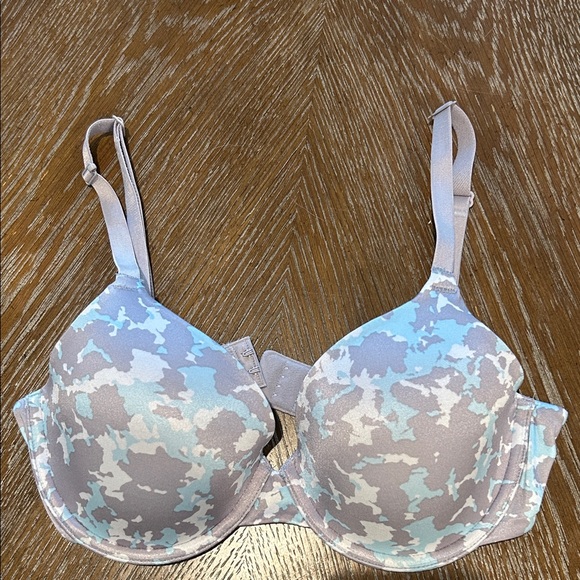 B. Tempt’D | Intimates & Sleepwear | Btemptd Camouflage Print Bra Size ...